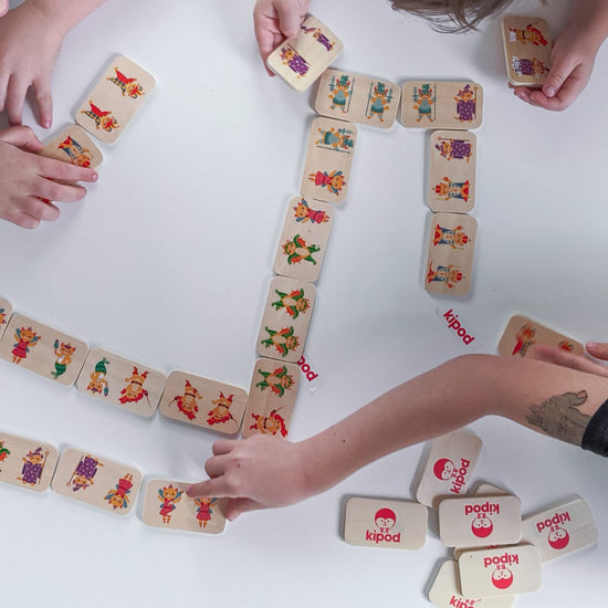 Cats Dominoes – Fun DIY Craft Game for Kids – Nova Toys